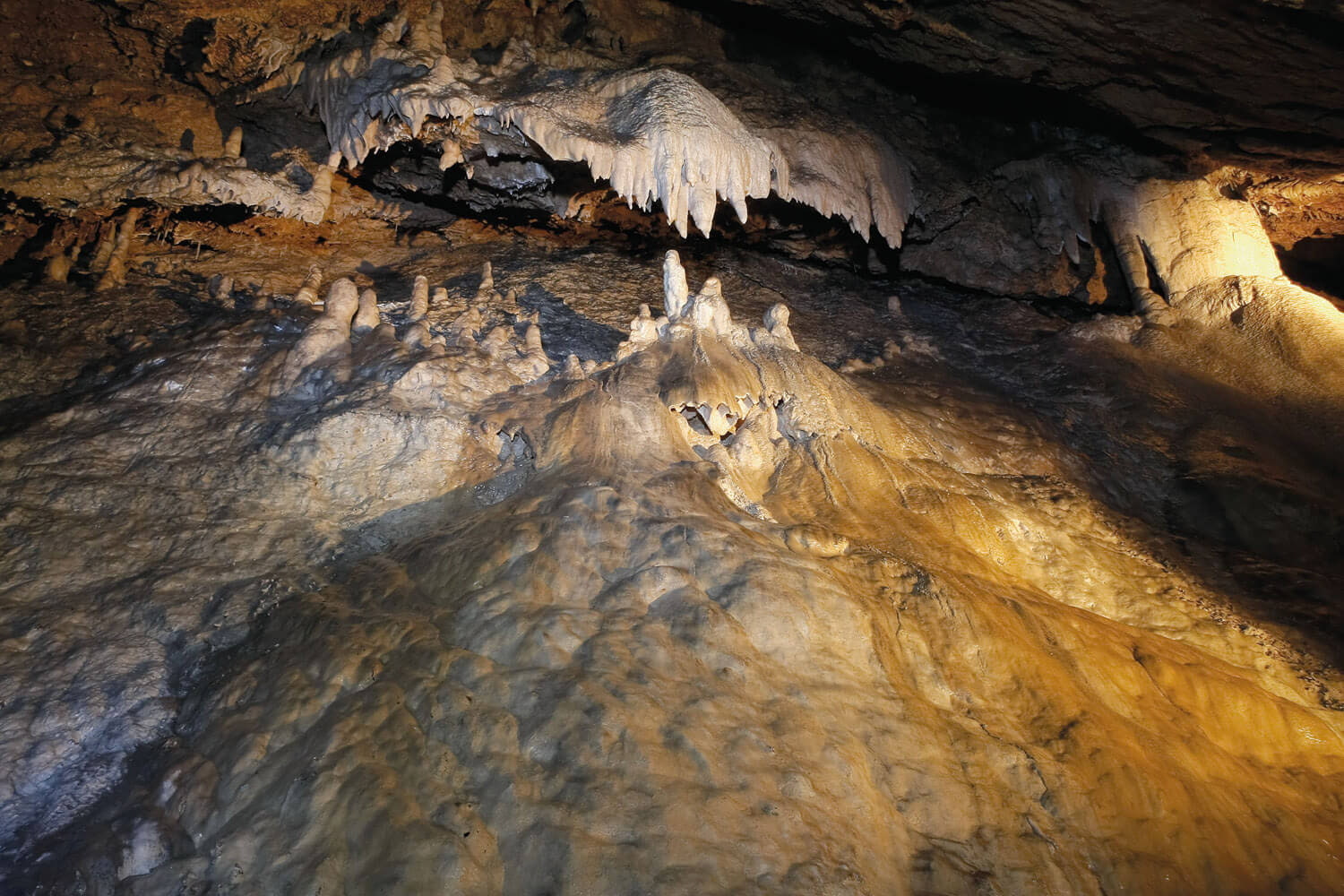 Dachstein giant ice caves | Dachstein mammoth cave - Heritage.Hotel ...