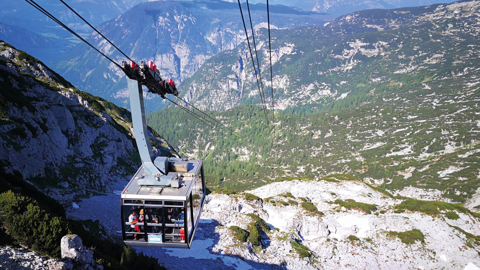 Dachstein giant ice caves | Dachstein mammoth cave - Heritage.Hotel ...